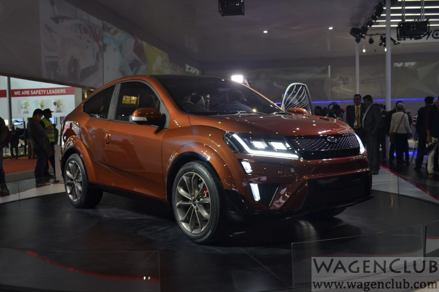 Mahindra XUV Aero Coupe Concept Debuts At 2016 Delhi Auto Expo | WagenClub