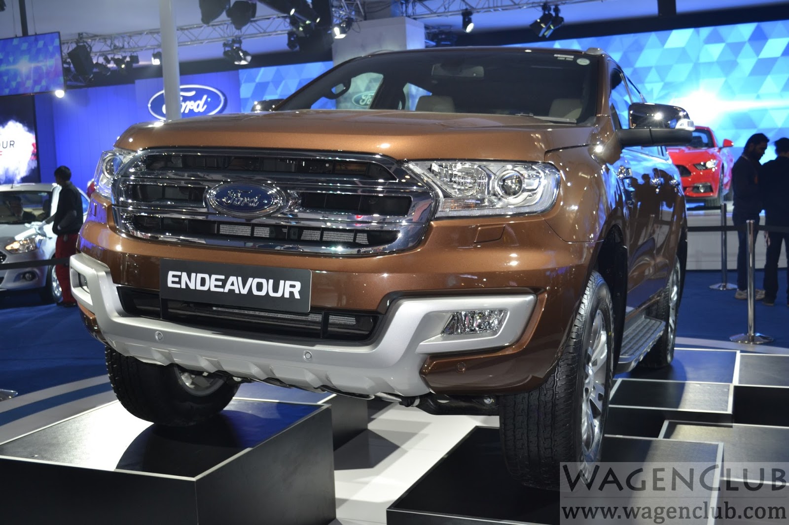 Ford Endeavour Titanium (Third-Gen) - Image Gallery | WagenClub