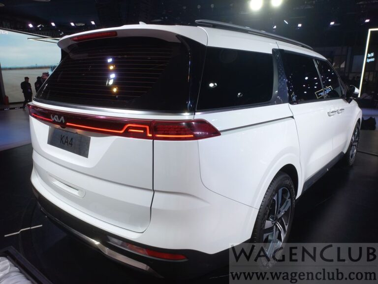 Kia Carnival (KA4): SUV influences and sophisticated interiors | Auto Expo 2023 | WagenClub