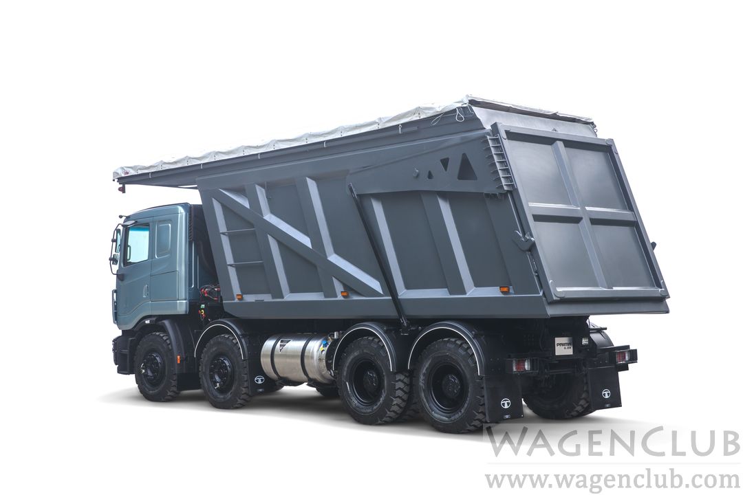 Tata Prima G.35K 8x4: India's first LNG heavy-duty Tipper | Auto Expo ...